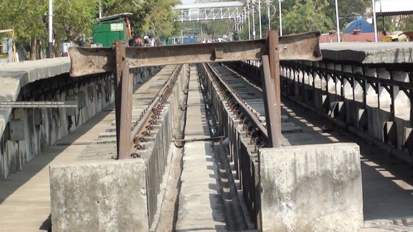 Design of pitlines for maintenance of Railway Trains – Swapnil Garg's ...